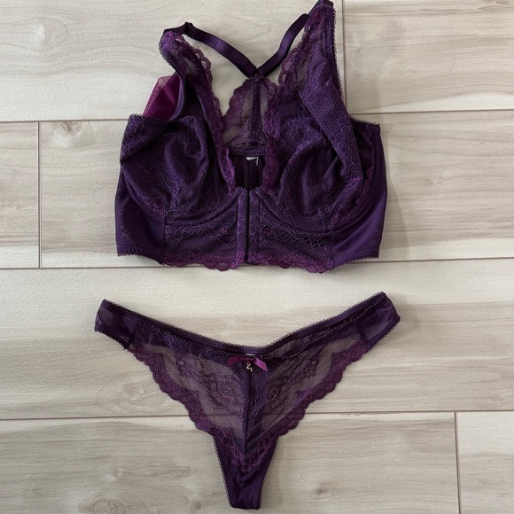 Gossard | Intimates & Sleepwear | Gossard Purple Lace Lingerie Set 32f ...